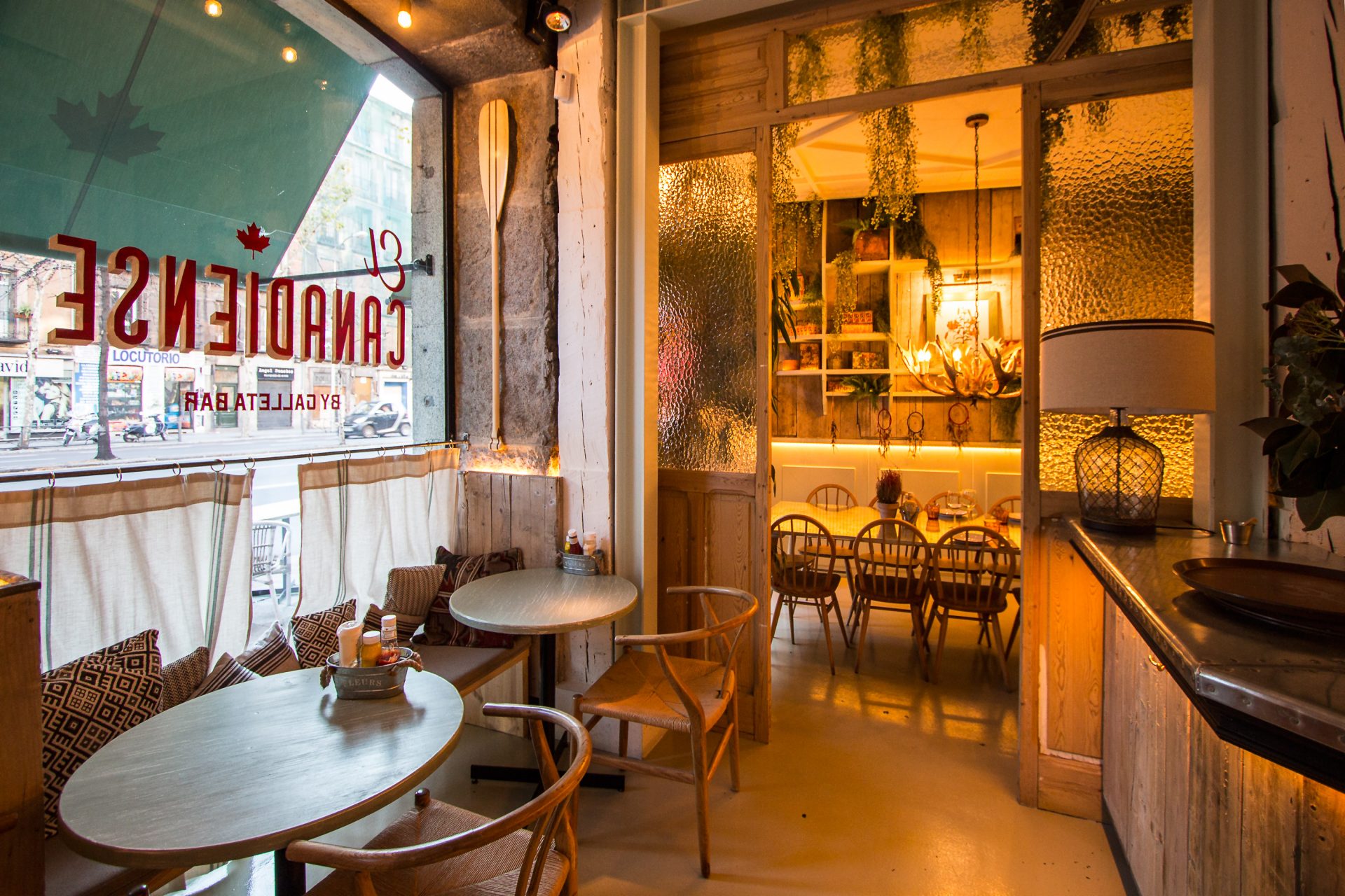 El Canadiense. El primer restaurante de comida de Canadá en Madrid.
